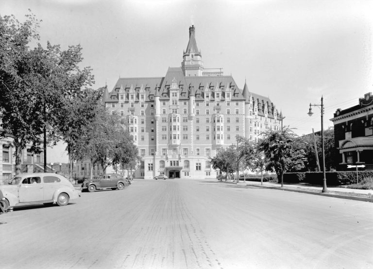 Old Photos of Grand Railway Hotels from Western Canada